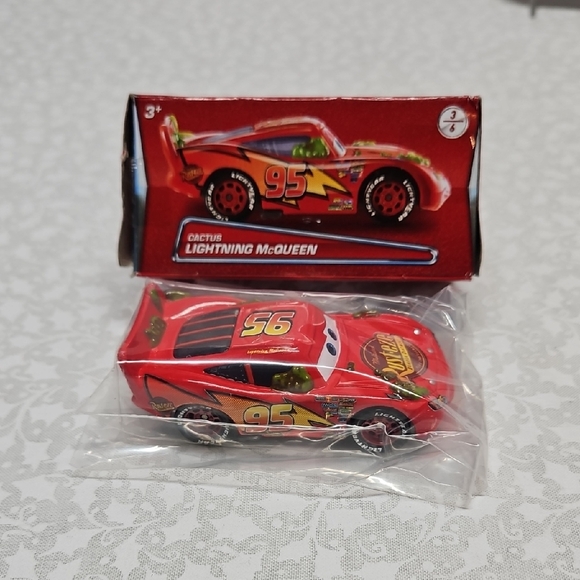 Mattel | Toys | 26 Disney Pixar Cars Cactus Lightning Mcqueen Puzzle ...